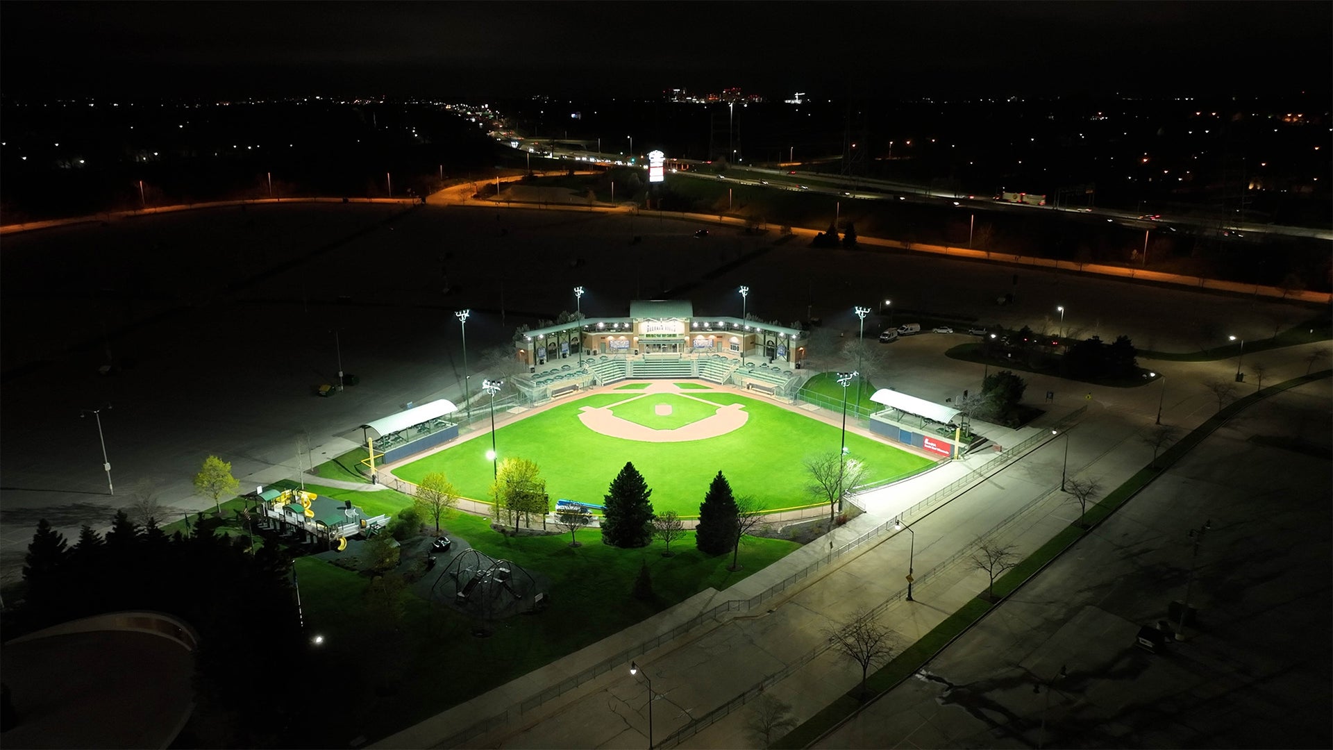 Helfaer Field | Milwaukee, WI – Wisconsin Lighting Lab, Inc. (WiLL)
